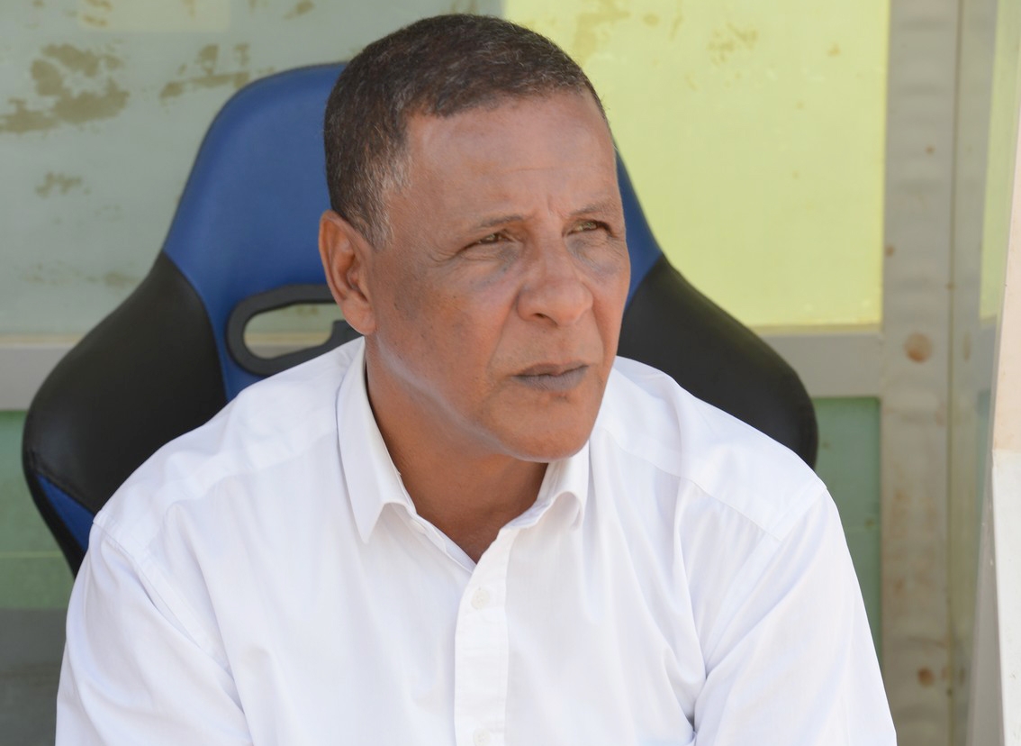 عمراني مجبر على توقيع عقد جديد مع "الحمراوة" وهذه هي القائمة النهائية - EDDIWAN