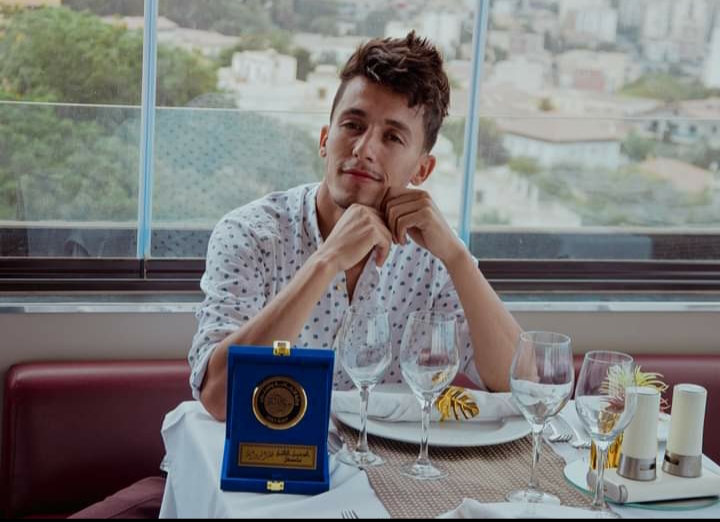 الروائي عبدالباسط باني للديوان: "الجوائز اضافة في الحساب البنكي للكاتب ومعرفة القراء له فقط ...