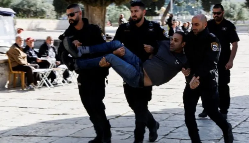 الأقصى: اشتباكات جديدة بين الشرطة الصهيونية والمصلين - EDDIWAN