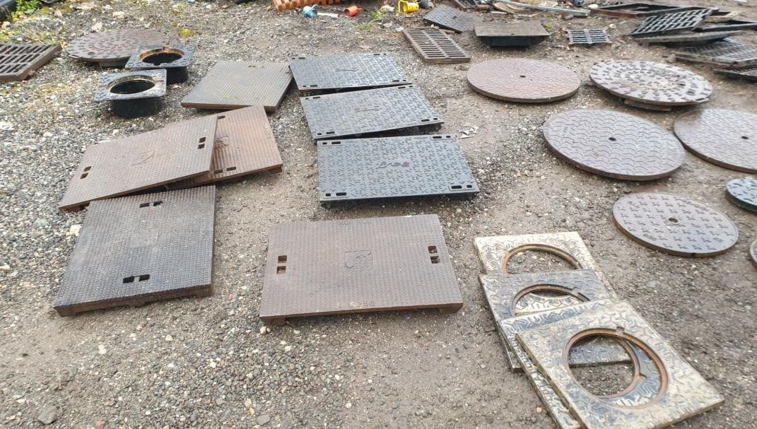 لصوص أغطية بالوعات الصرف الصحي وكوابل الألمنيوم في قبضة شرطة وادي تليلات بوهران - EDDIWAN