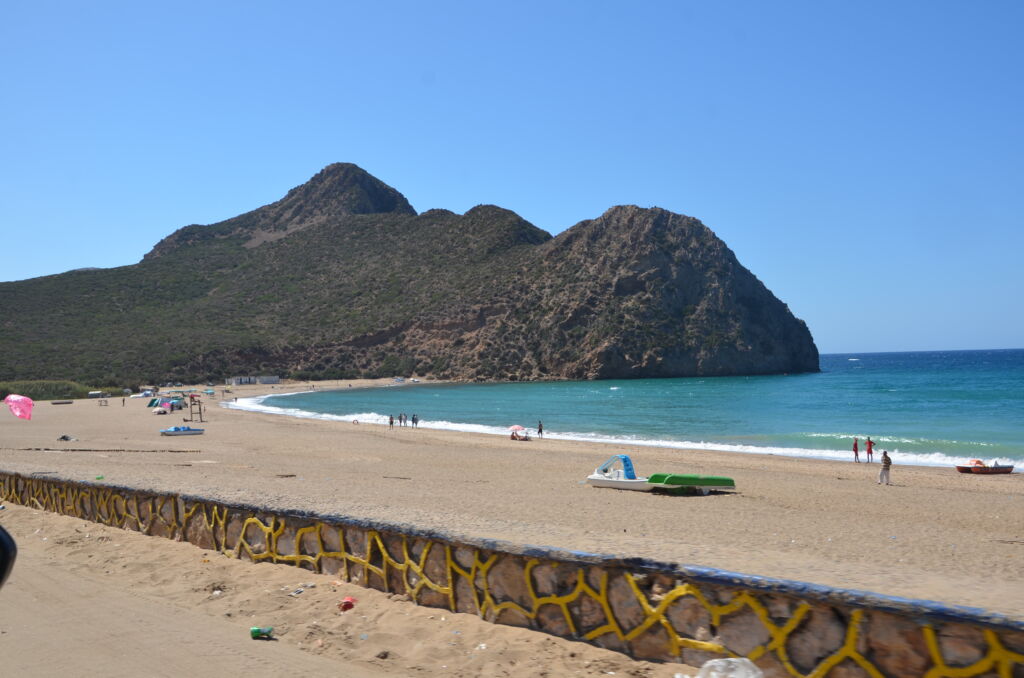 تحديد 32 شاطئا مسموحة به السباحة بوهران - EDDIWAN