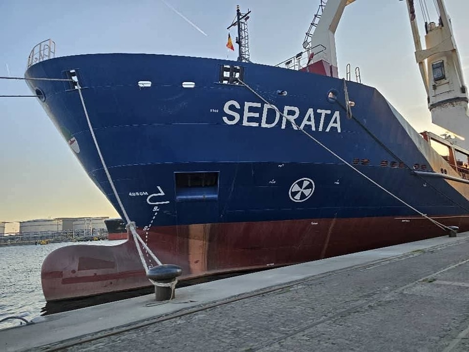 بعد حجزها لـ3 سنوات.. استرجاع السفينة الجزائرية سدراتة - EDDIWAN